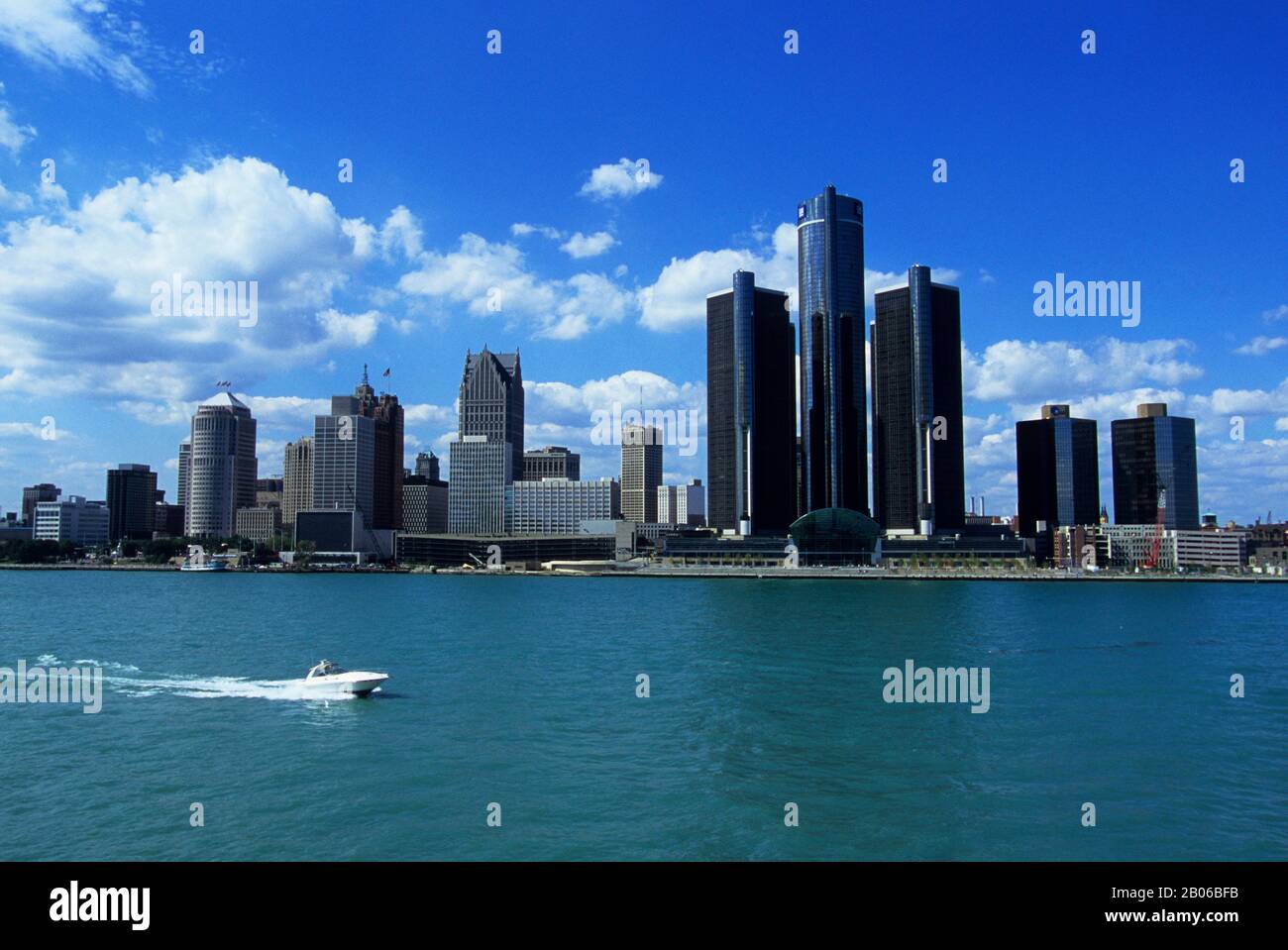 Detroit river view downtown hi-res stock photography and images - Alamy