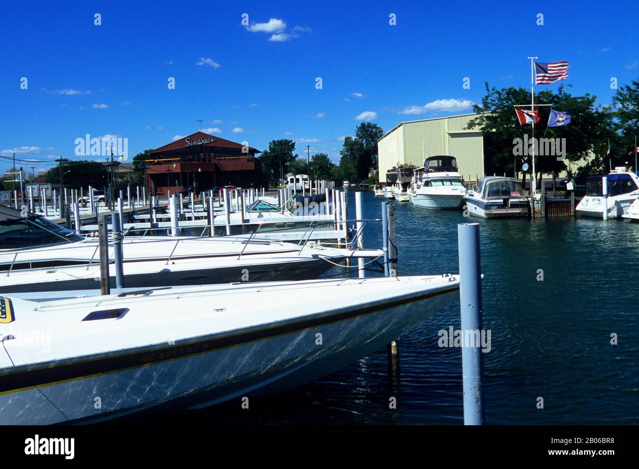 USA, MICHIGAN, DETROIT RIVER, SINBAD'S RESTAURANT, MARINA Stock Photo ...