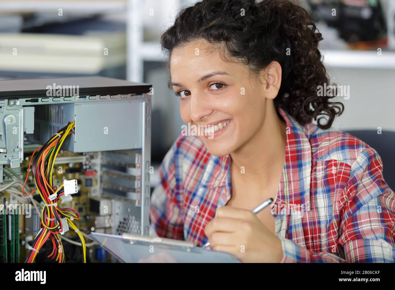 Female solder hi-res stock photography and images - Alamy