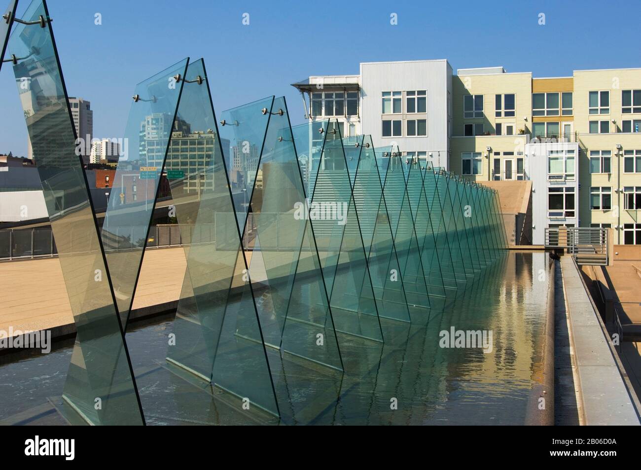 Buster simpson hi-res stock photography and images - Alamy