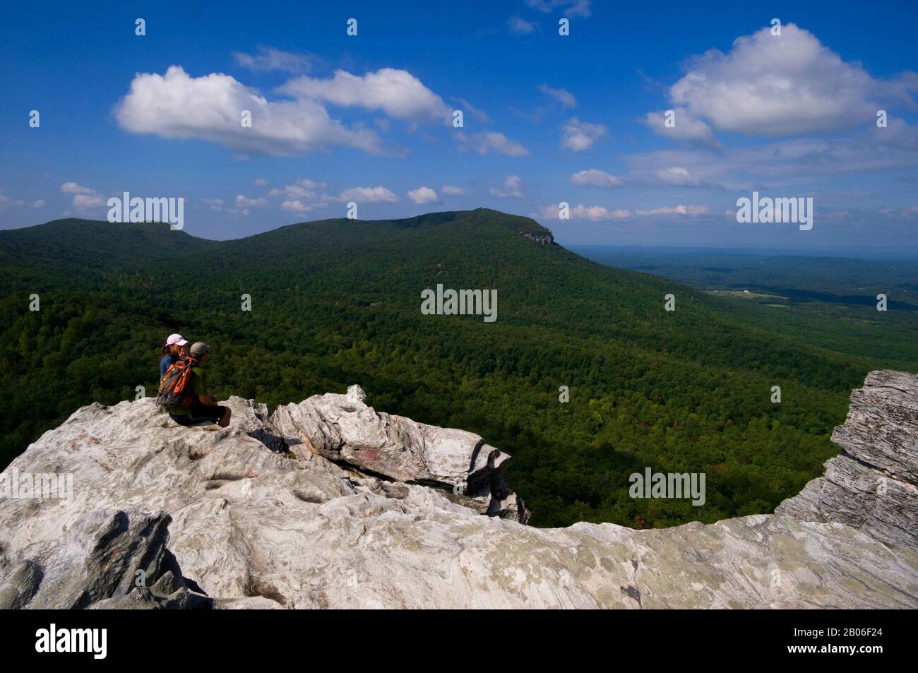 Hanging rock state park north carolina hi-res stock photography and ...