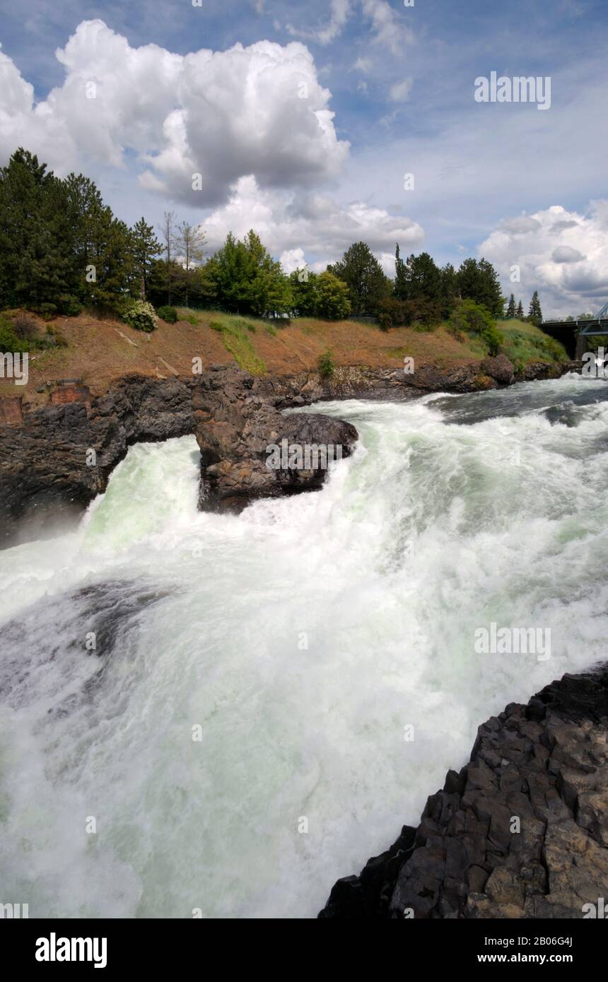 Riverfront park spokane hi-res stock photography and images - Alamy