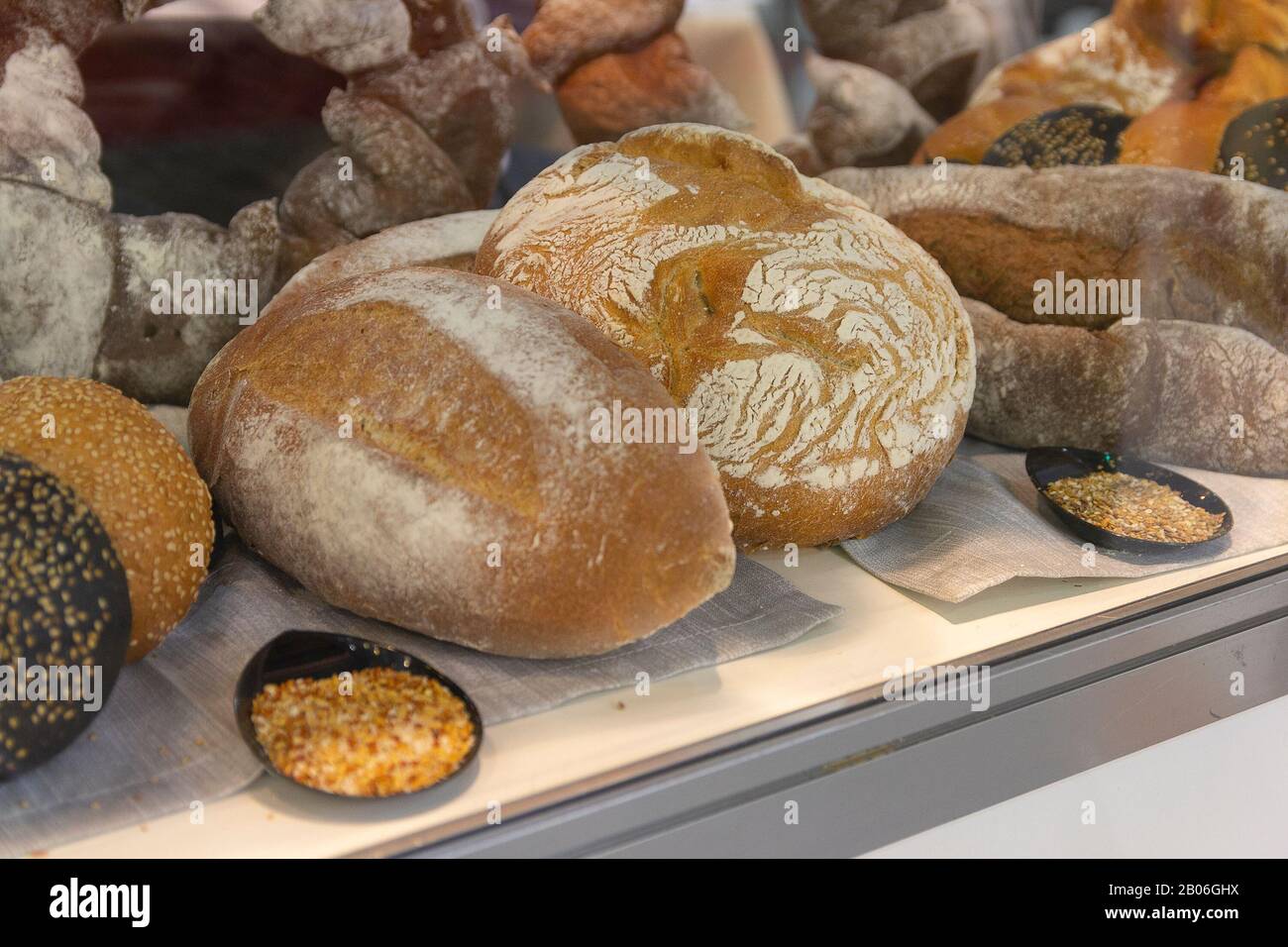 Fresh bread on a counter of the grocery store. Industry Stock Photo - Alamy