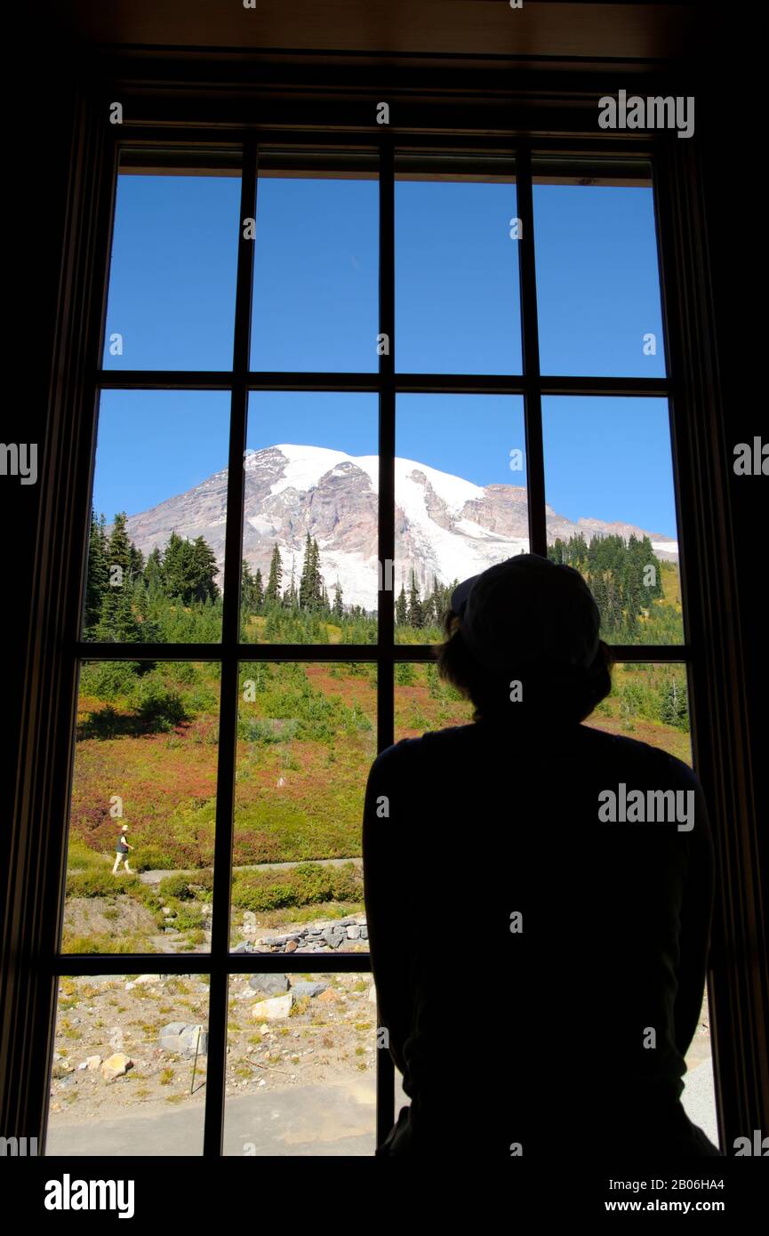USA, WASHINGTON STATE, MOUNT RAINIER NATIONAL PARK, PARADISE, HENRY M ...