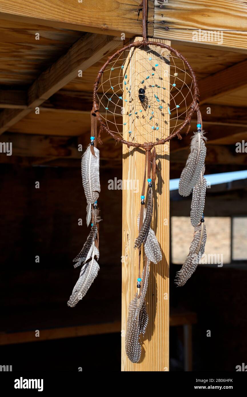 USA, ARIZONA, NAVAJO INDIAN RESERVATION NEAR CAMERON, CRAFT STANDS WITH ...