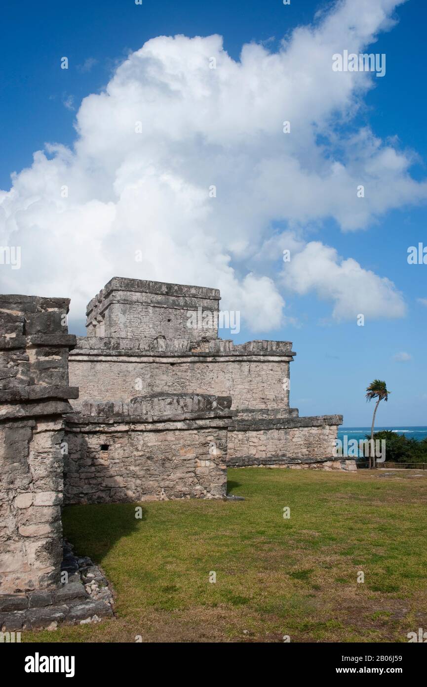 MEXICO, YUCATAN PENINSULA, NEAR CANCUN, RIVIERA MAYA, MAYA RUINS OF ...
