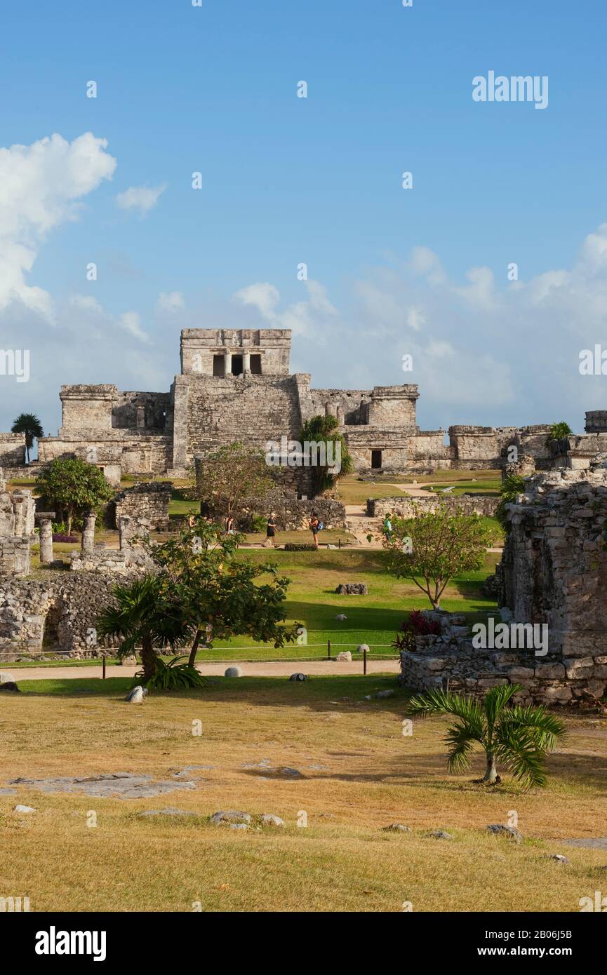 MEXICO, YUCATAN PENINSULA, NEAR CANCUN, RIVIERA MAYA, MAYA RUINS OF ...