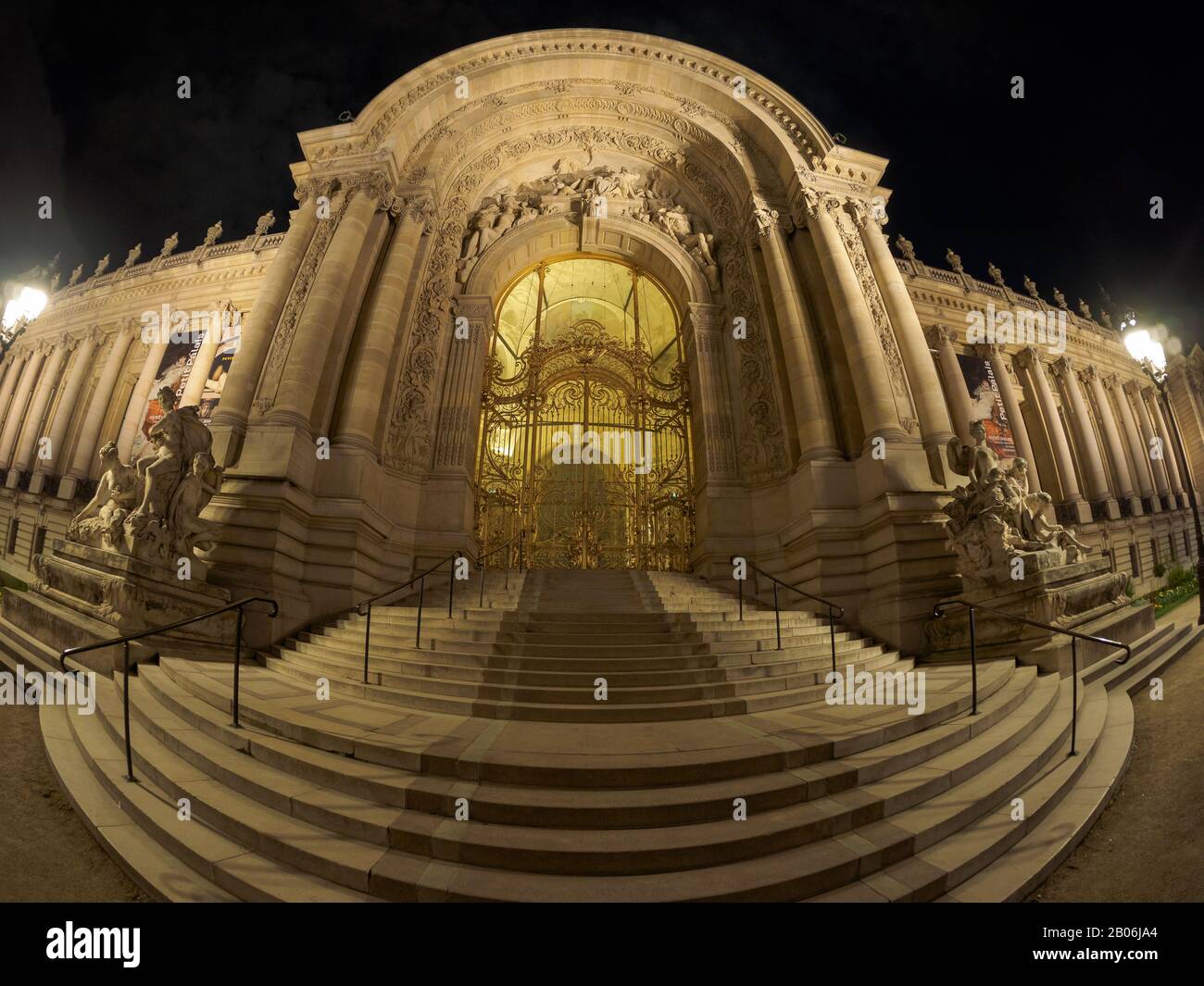 Paris, France - March 19 2019. The Petit Palais (small palace) is an ...