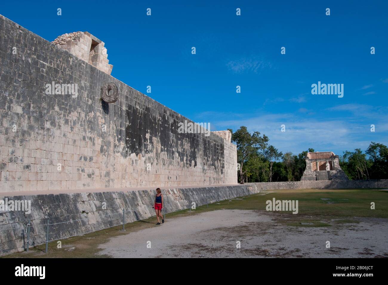 MEXICO, YUCATAN PENINSULA, NEAR CANCUN, MAYA RUINS OF CHICHEN ITZA, THE ...