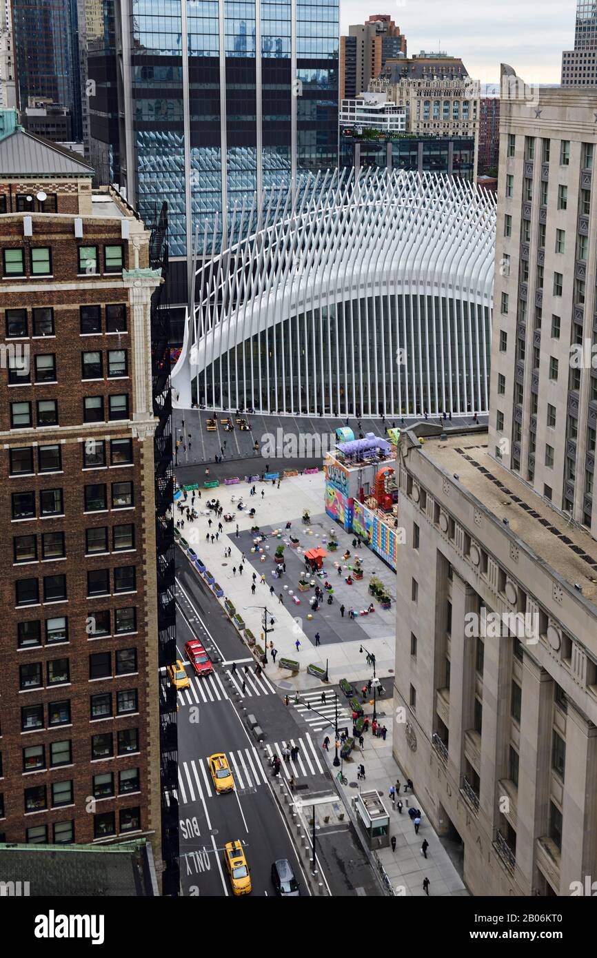 View from Hyatt Hotel to the Oculus, Ground Zero, New York City, New ...