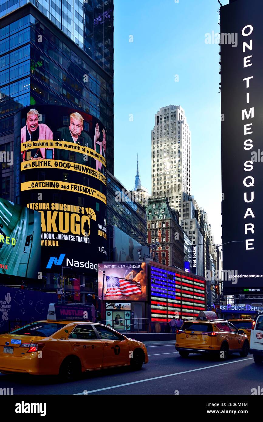 In the middle of Times Square the military recruits in a container ...