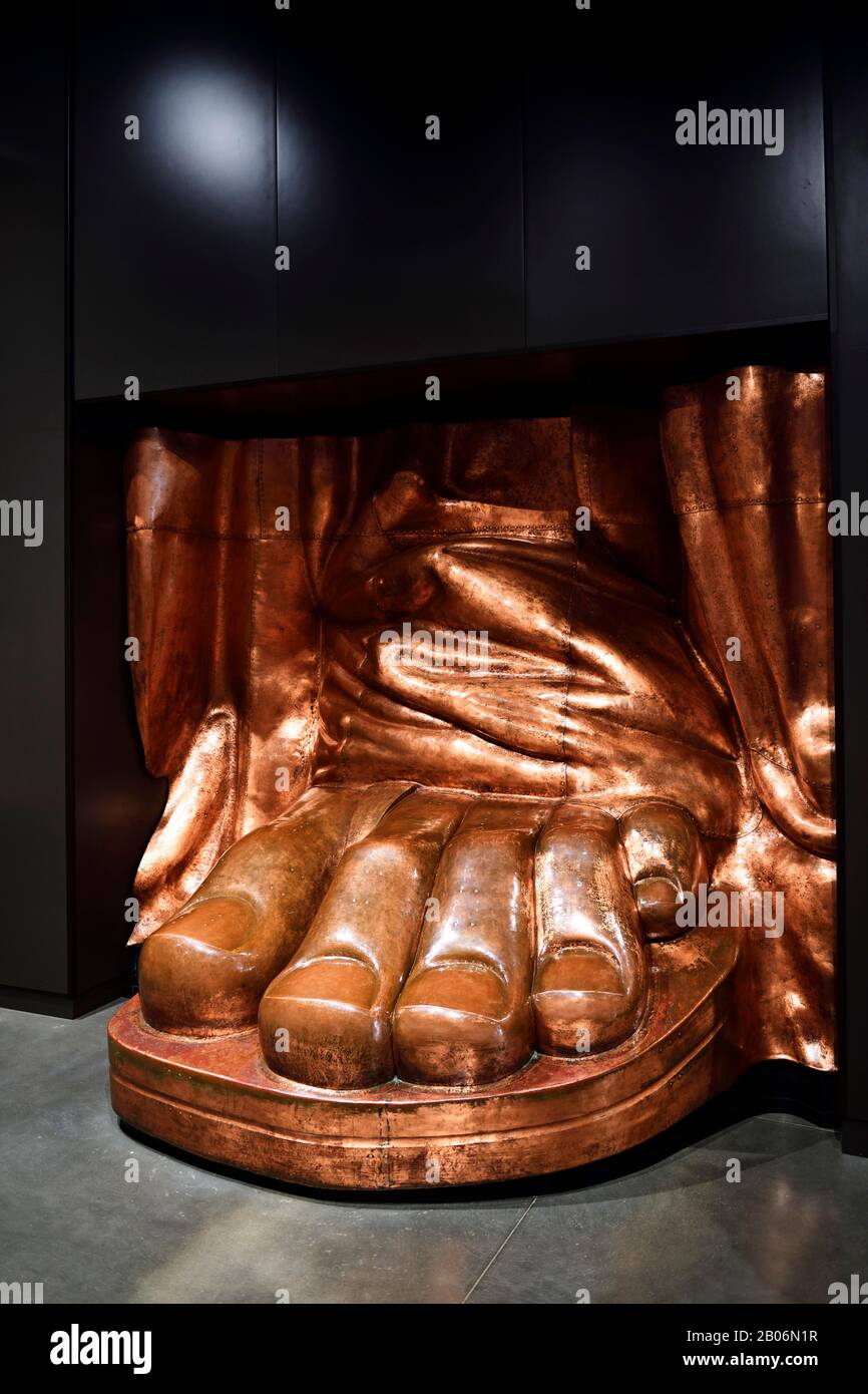 Statue of liberty model hi-res stock photography and images - Alamy