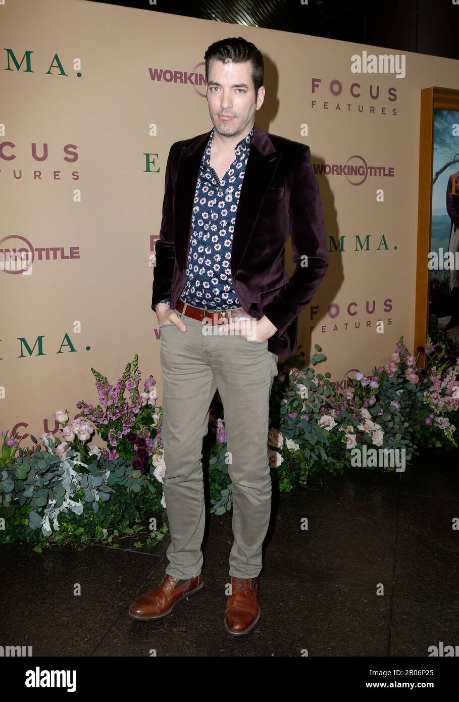 Los Angeles, USA. 18th Feb 2020. Jonathan Scott walking the red carpet ...