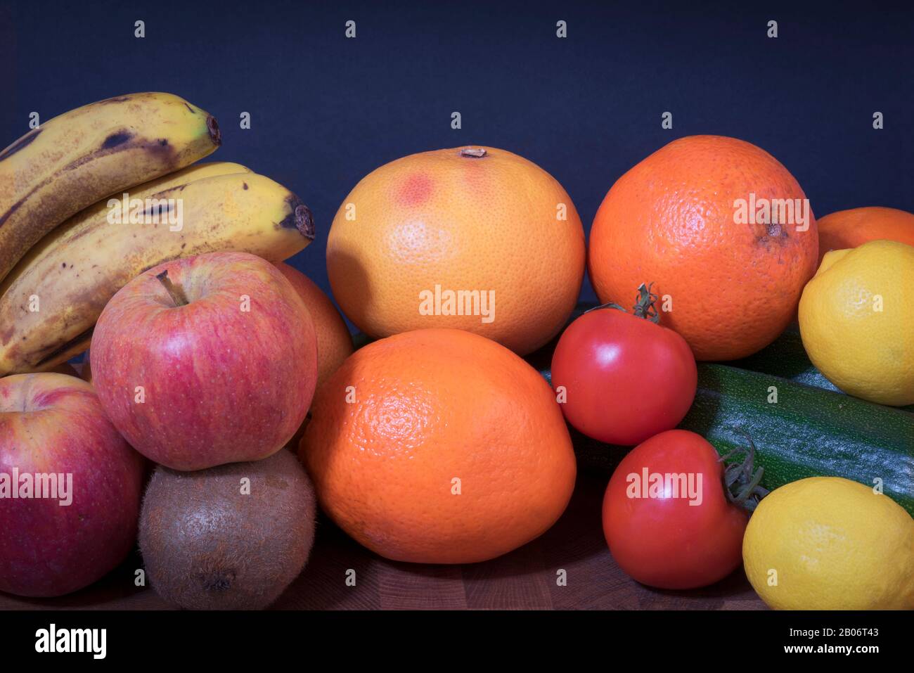 fruit and vegetable still life Stock Photo - Alamy