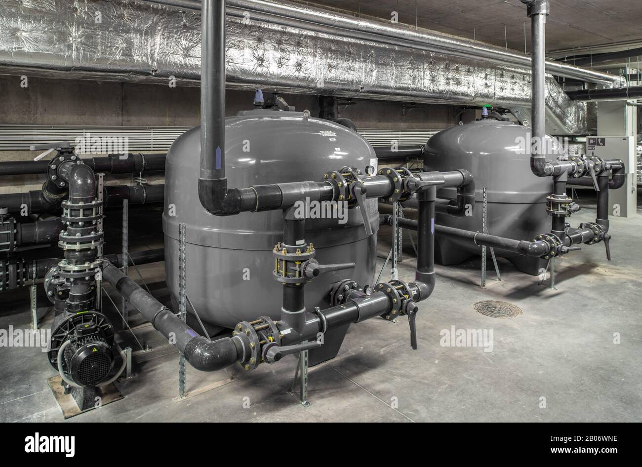 Piping system hi-res stock photography and images - Alamy