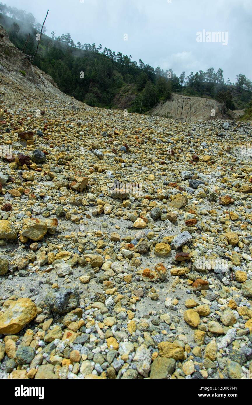 Colourful Sulphureous Rocks around the Crater lakes Wawo muda volcano ...