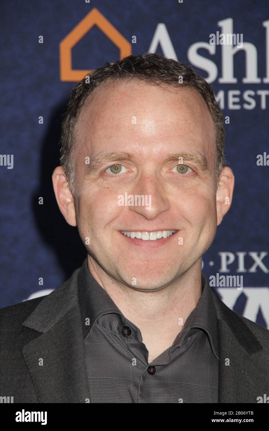 Jason Headley 02/18/2020 The World Premiere of "Onward" held at The El ...