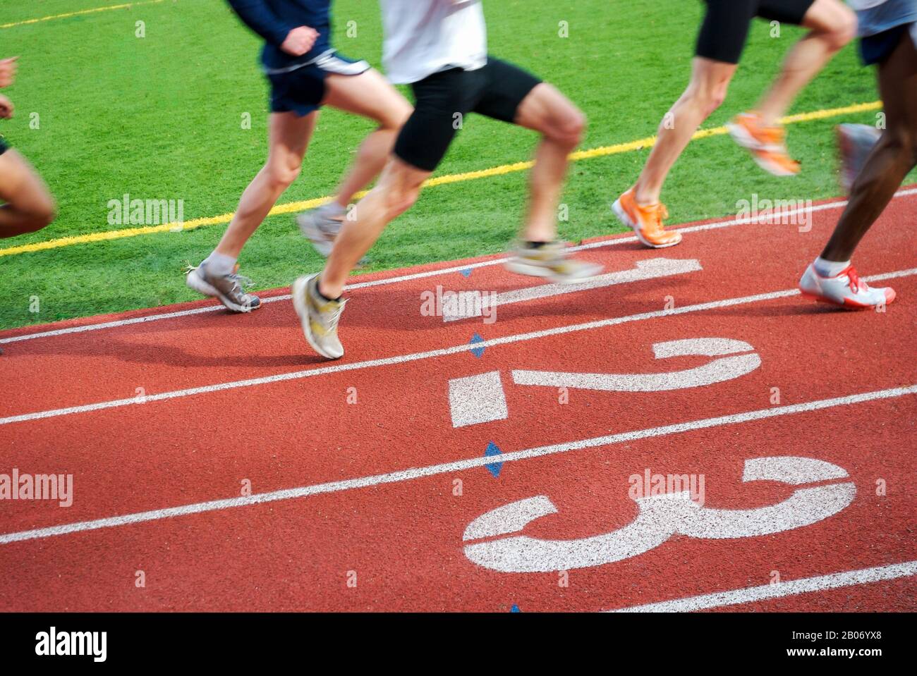 Male athlete on a running track hi-res stock photography and images - Alamy