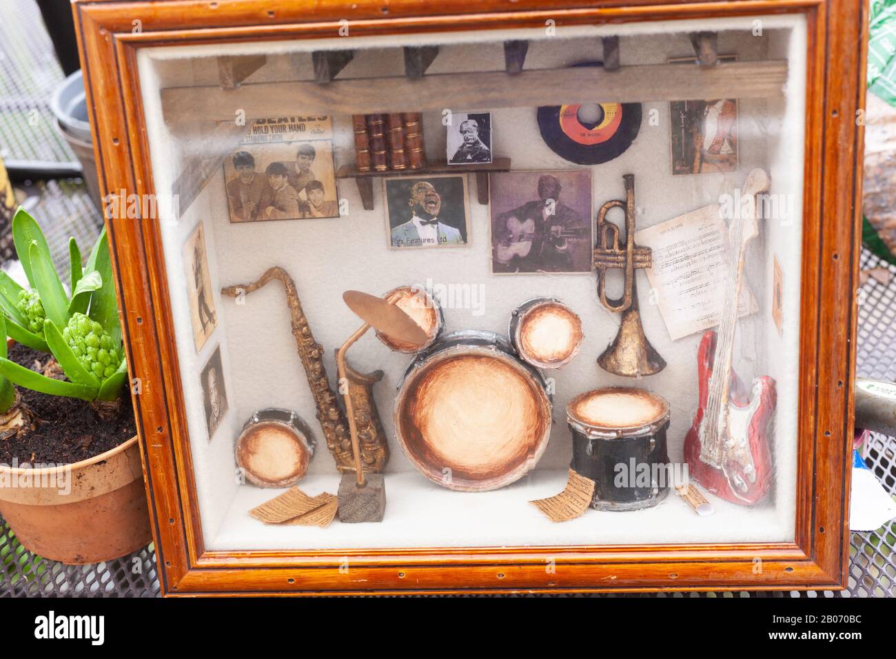 Interior diorama hi-res stock photography and images - Alamy