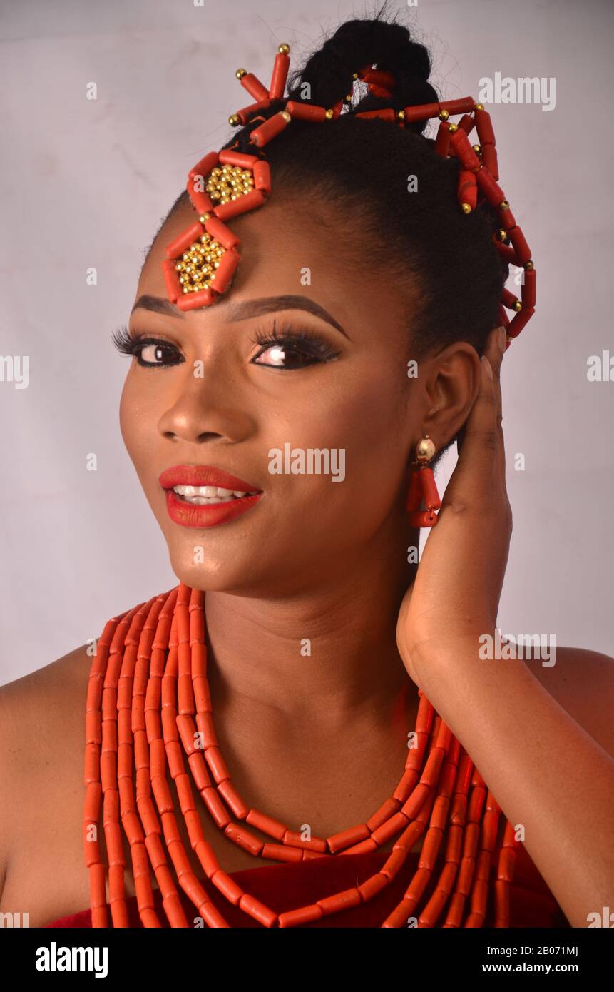 A beautiful Benin Bride from Edo State Nigeria Stock Photo - Alamy