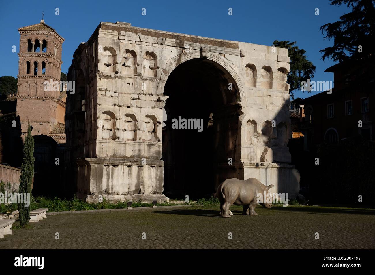 Statue of janus hi-res stock photography and images - Alamy