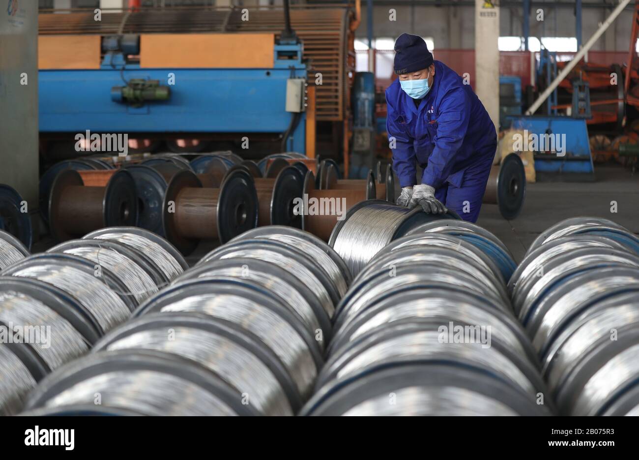 Cable manufacturing hi-res stock photography and images - Alamy