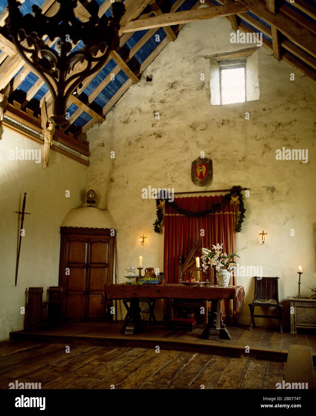 Medieval hall hi-res stock photography and images - Alamy
