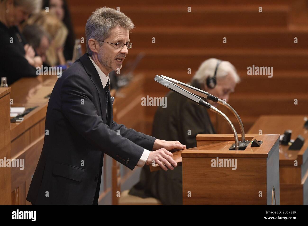 Senate chairman hi-res stock photography and images - Alamy