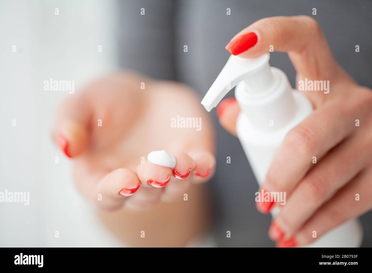 Scin care. Beautiful woman hands with cream Stock Photo - Alamy