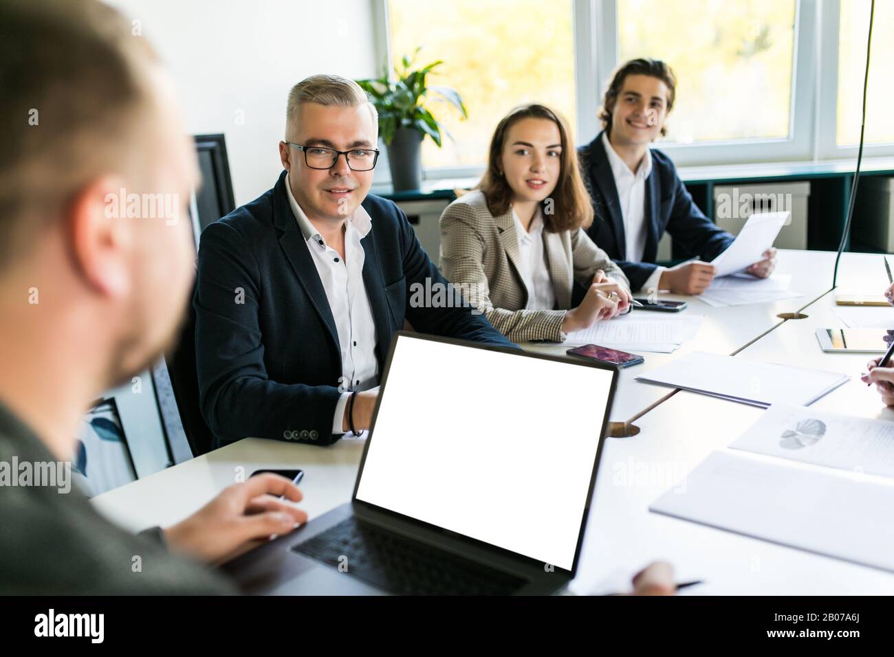 Board room meeting busy hi-res stock photography and images - Alamy