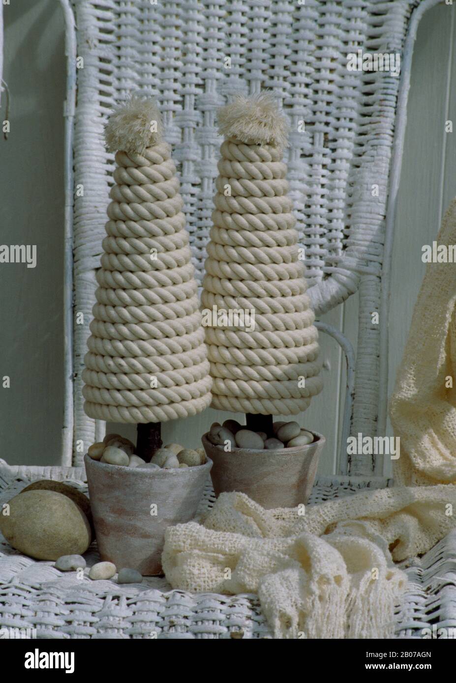 Cream Rope High Resolution Stock Photography and Images - Alamy