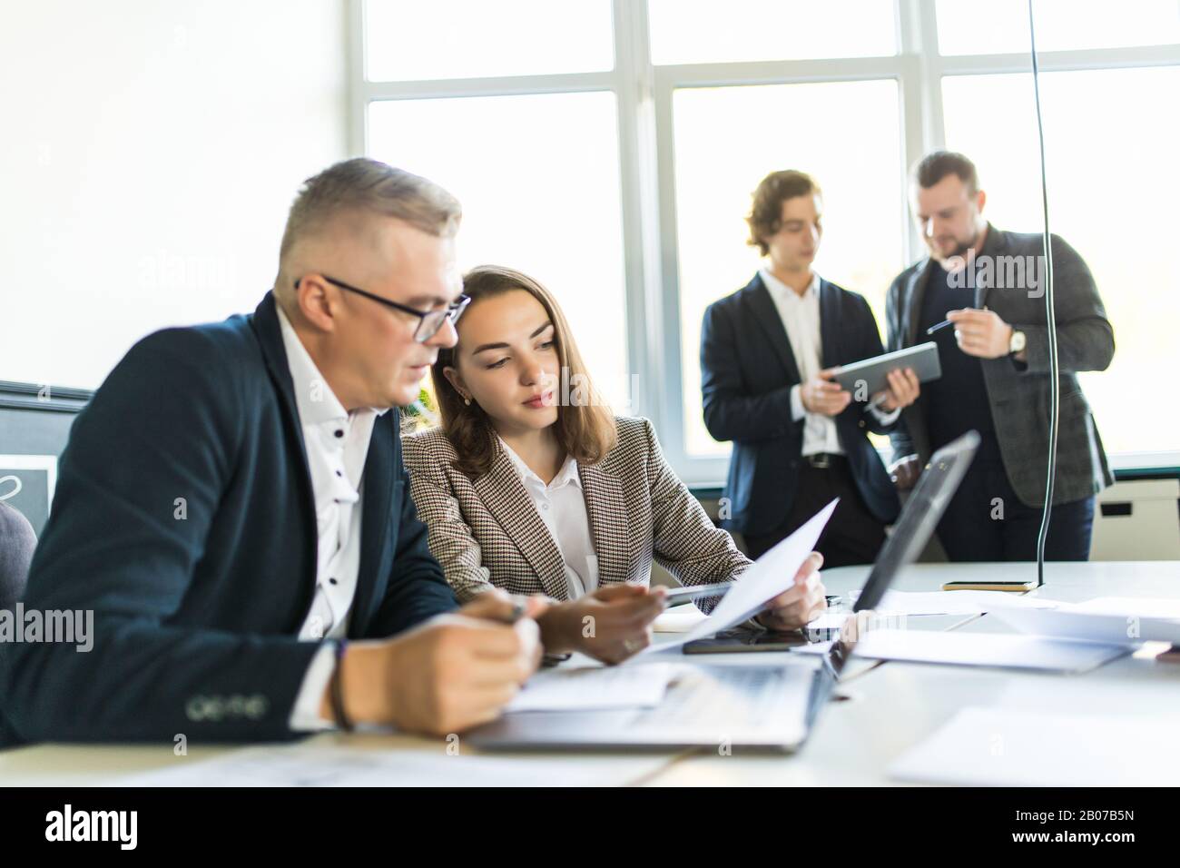Informal meeting area hi-res stock photography and images - Alamy