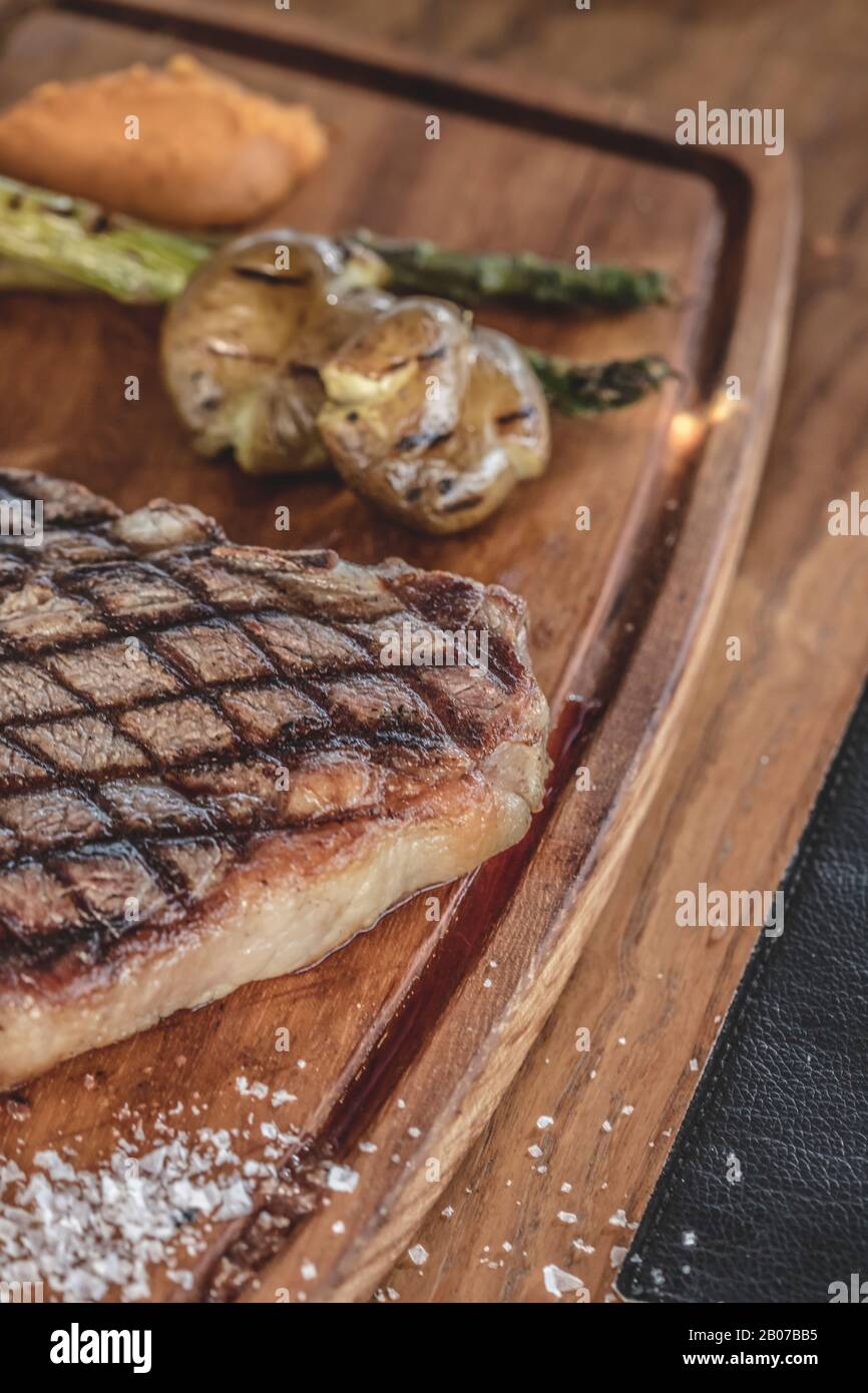 steak table close up photo Stock Photo - Alamy