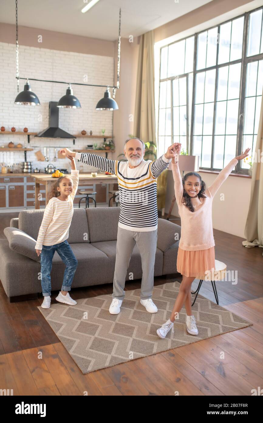 Bearded african american senior hi-res stock photography and images - Alamy