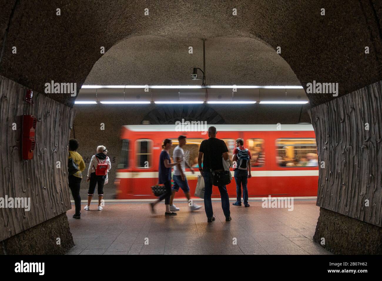 U bahn tunnel hi-res stock photography and images - Alamy