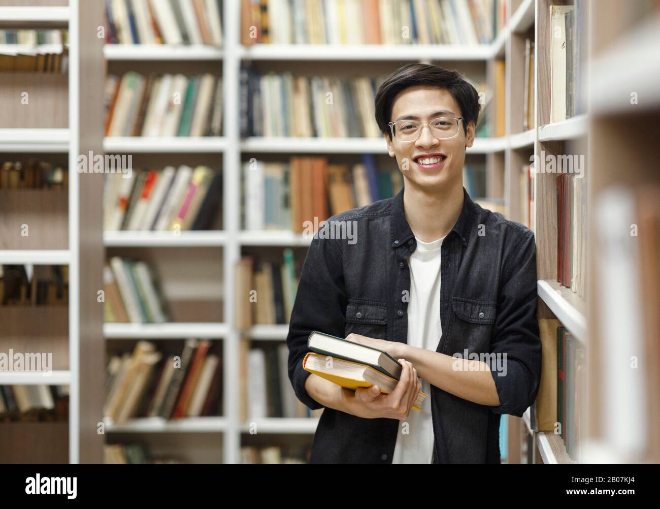 Public librarian hi-res stock photography and images - Alamy