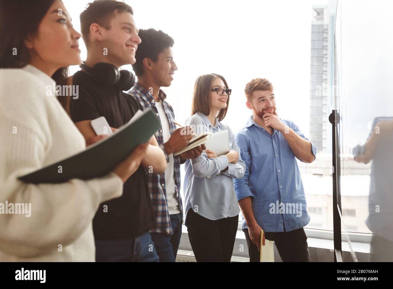 Solving equations hi-res stock photography and images - Alamy