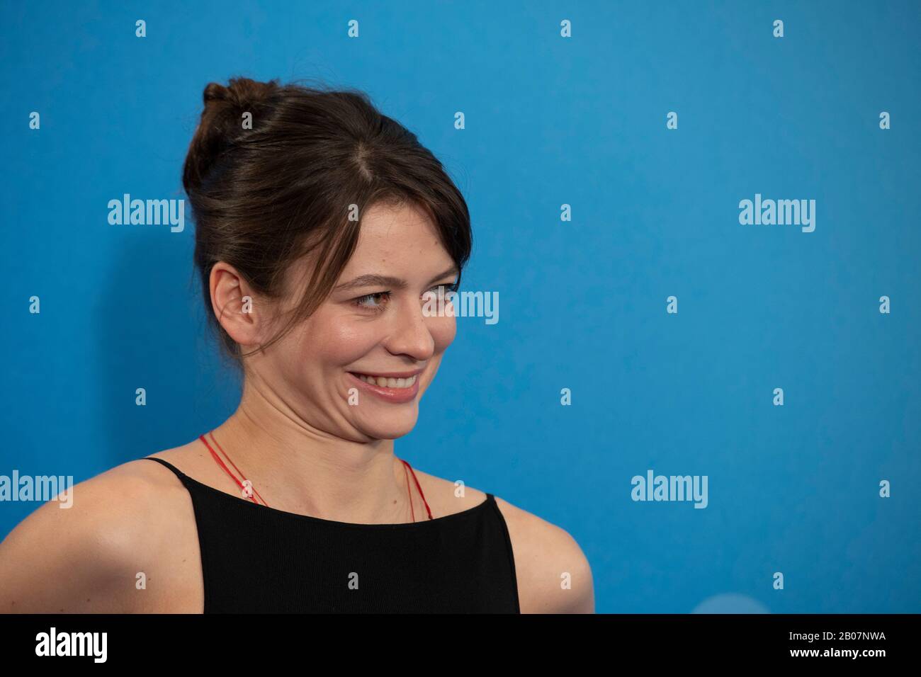 Malgorzata MIKOLAJCZAK, actress, (role: Polish partisan Wanda) portrait ...