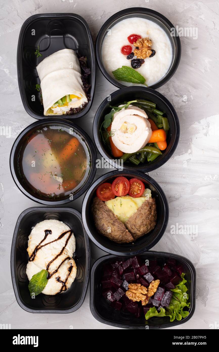Ready meal to eat in food containers. Flat lat . lifestyle, day food ...