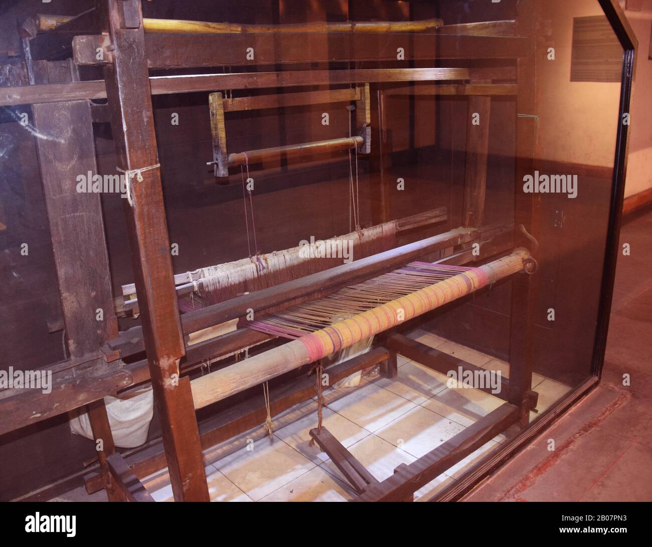 An ancient Hand loom machine at Indian Museum in Kolkata Stock Photo ...
