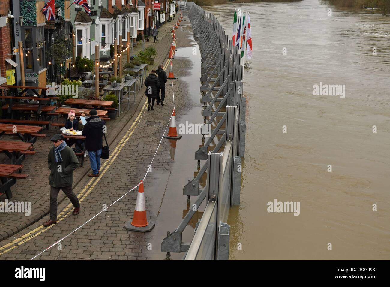 Flood defences hereford hi-res stock photography and images - Alamy