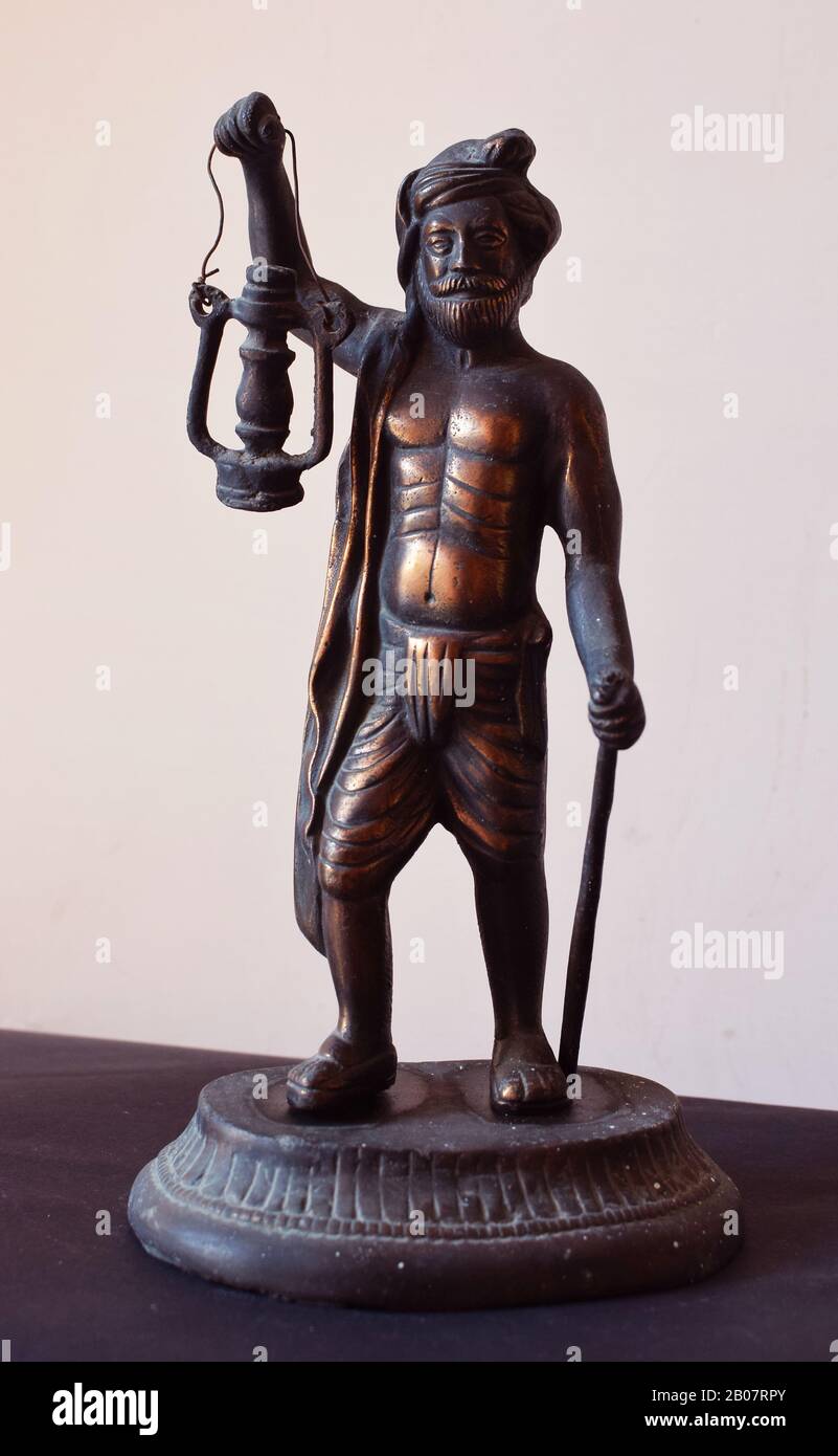 Indian watchman idol hi-res stock photography and images - Alamy