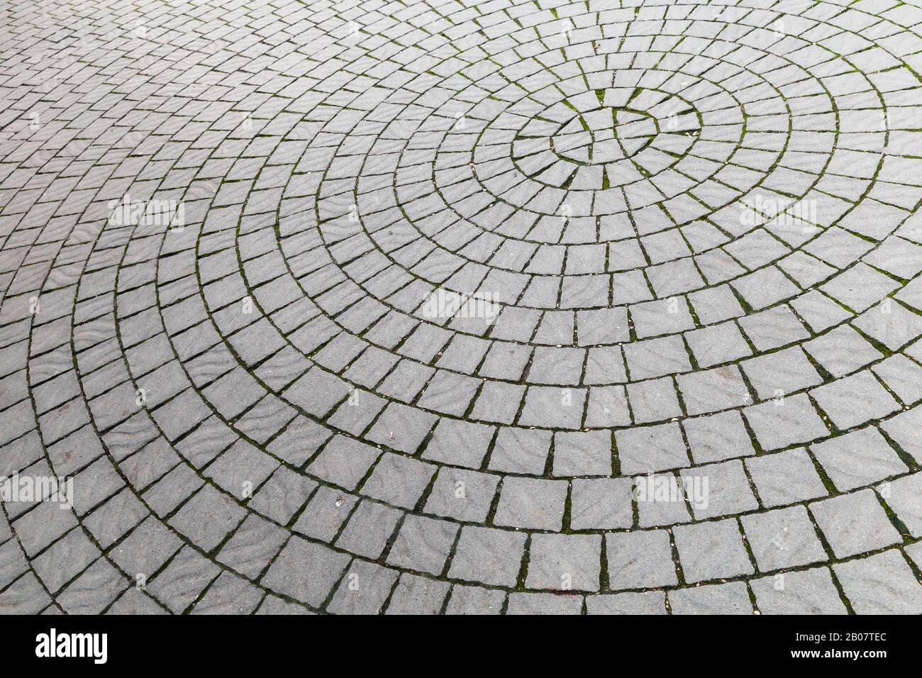 Circle pattern stone block paving hi-res stock photography and images ...