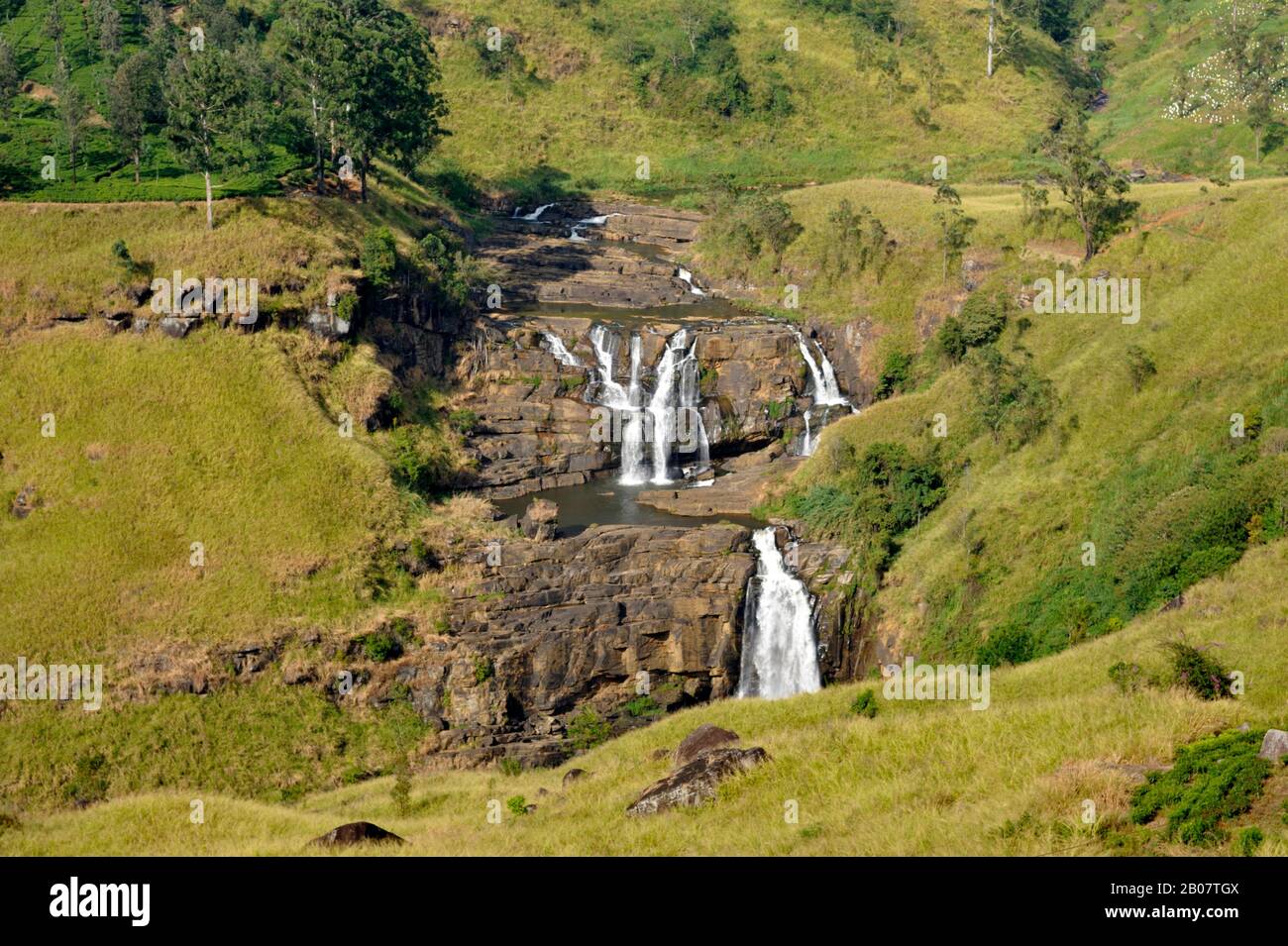 St clair waterfall lanka hi-res stock photography and images - Alamy