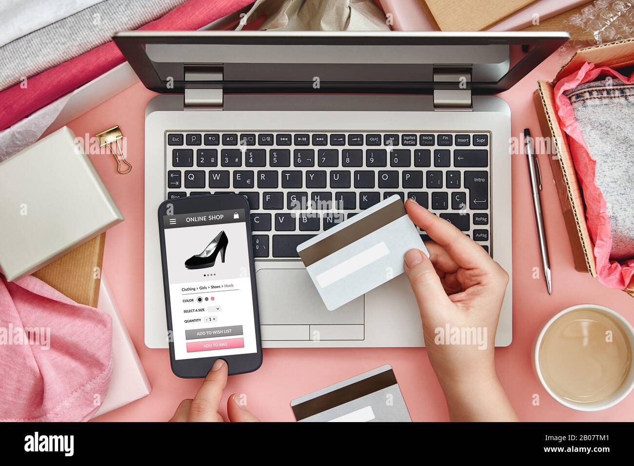 Fashion items hi-res stock photography and images - Alamy