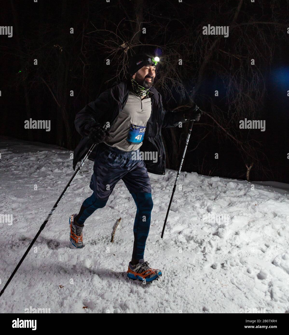 Outdoor winer mountain activity hi-res stock photography and images - Alamy