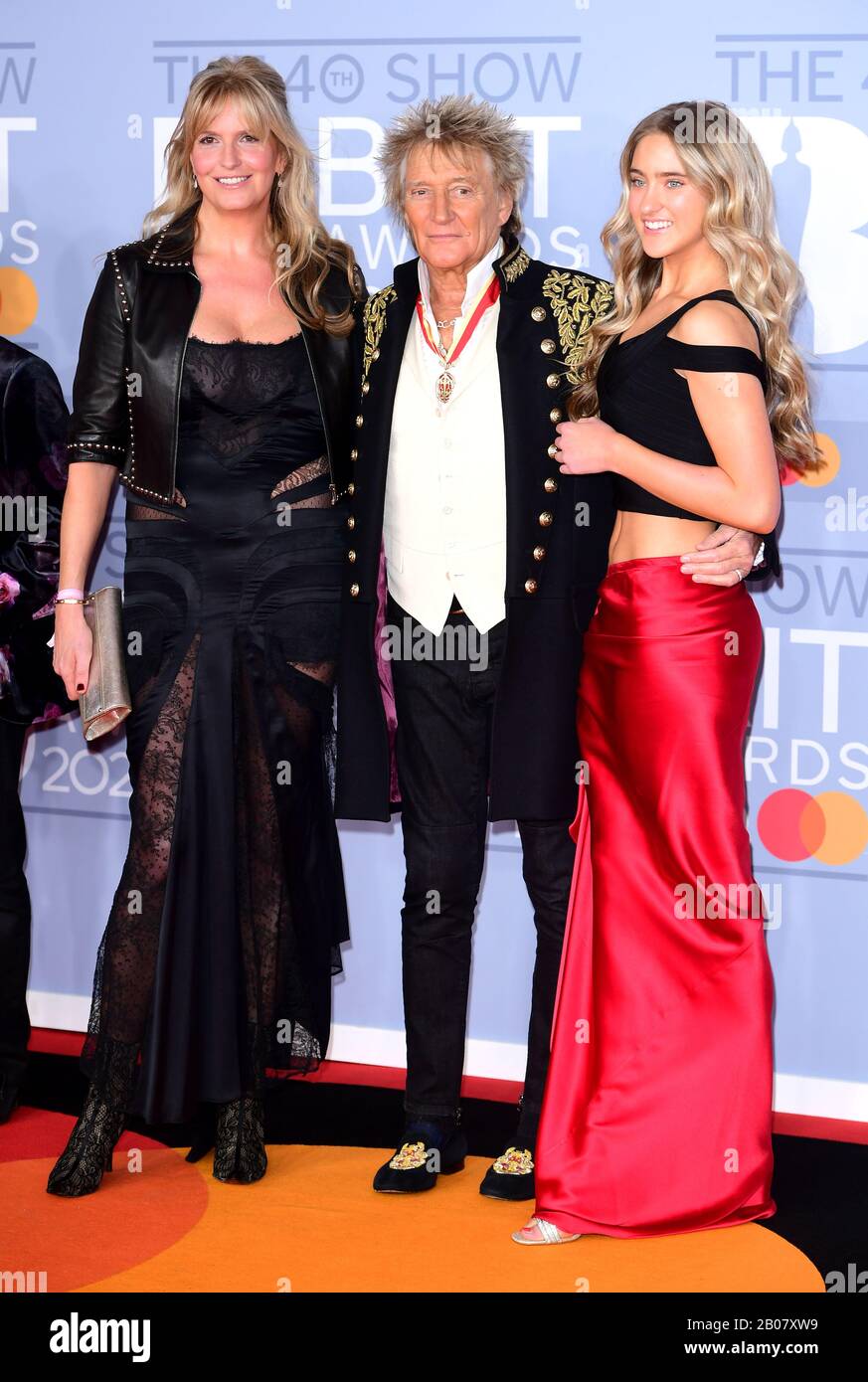 Penny Lancaster (left, Rod Stewart and Ruby Stewart (right) arriving at ...