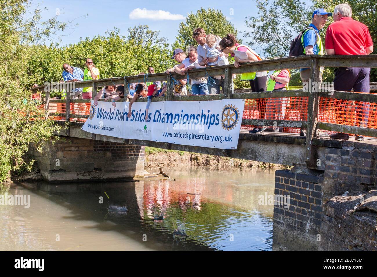 Pooh sticks hi-res stock photography and images - Alamy