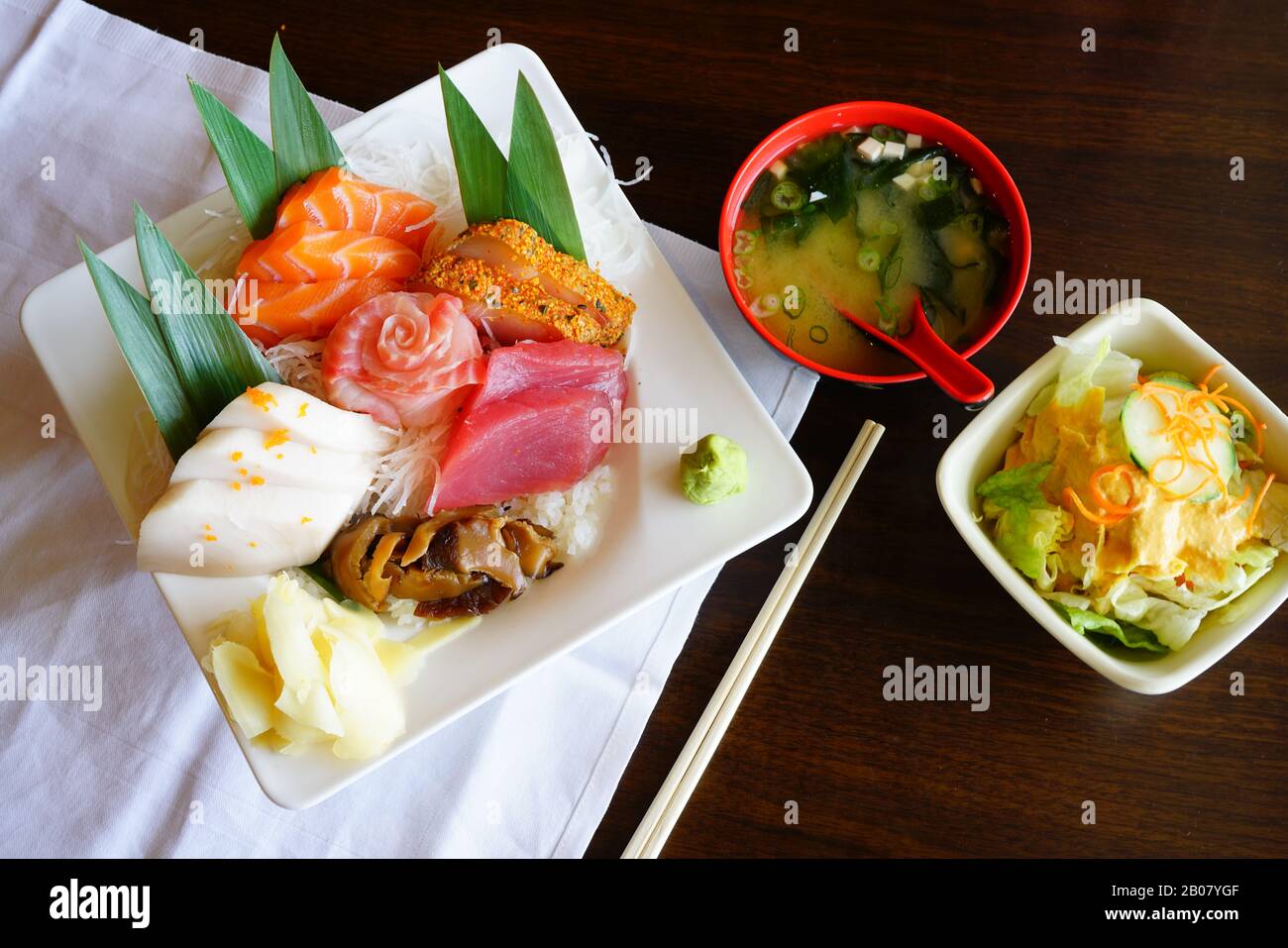 Chirashi sashimi hi-res stock photography and images - Alamy