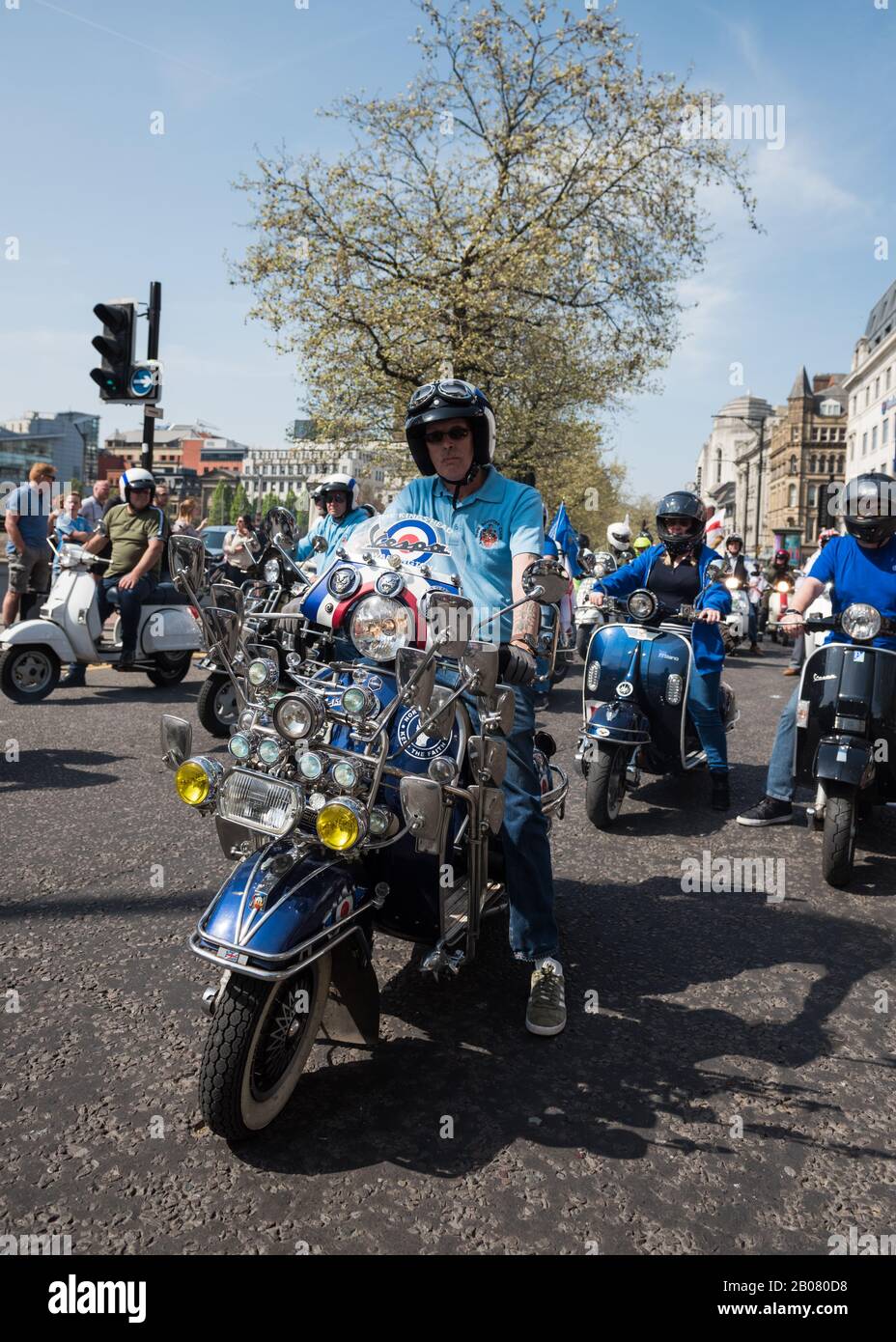 St george’s day parade manchester hi-res stock photography and images ...